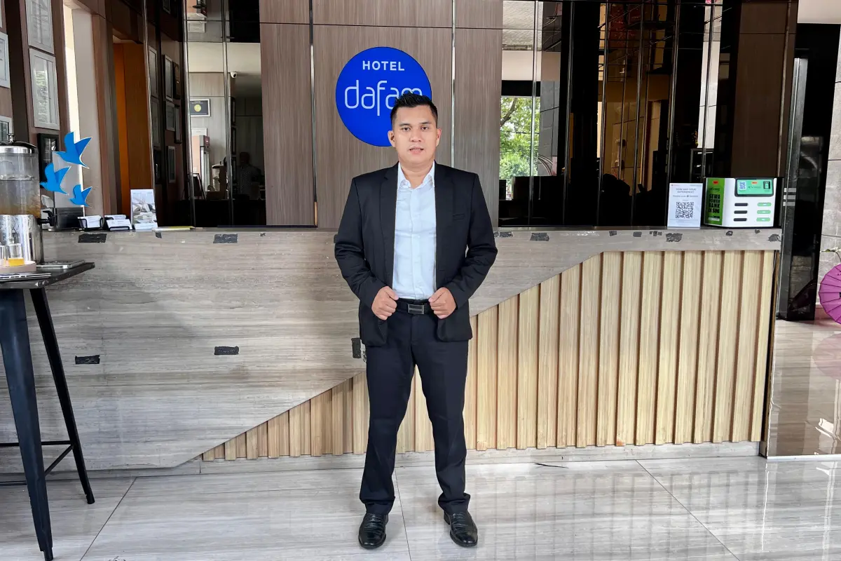 Muda dan Berpengalaman, Ini Sosok GM Baru Dafam Pacific Caesar Surabaya ...