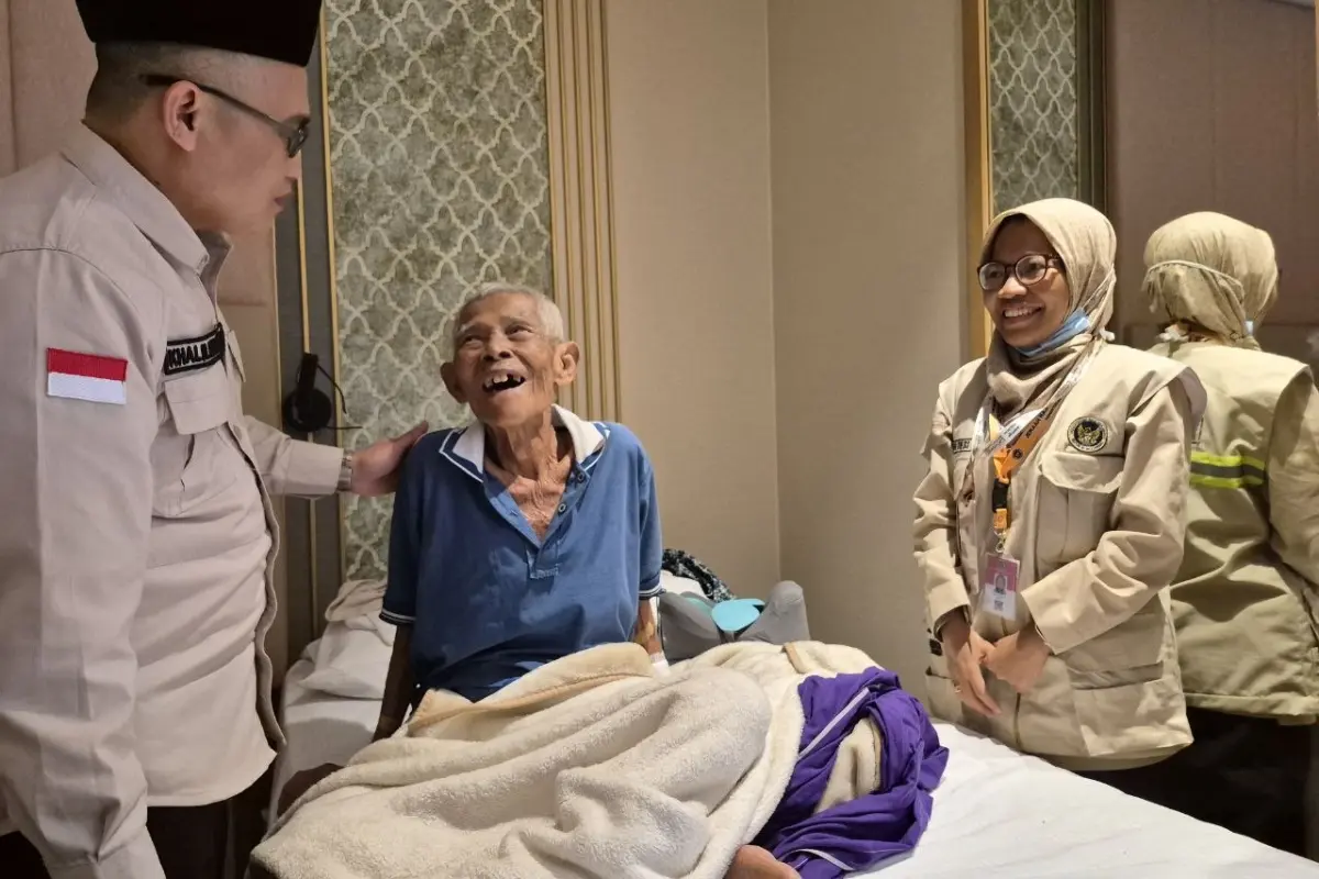 Usai Dirawat Tiga Hari di Madinah, Mbah Mardijiyono Siap Lanjut ke ...
